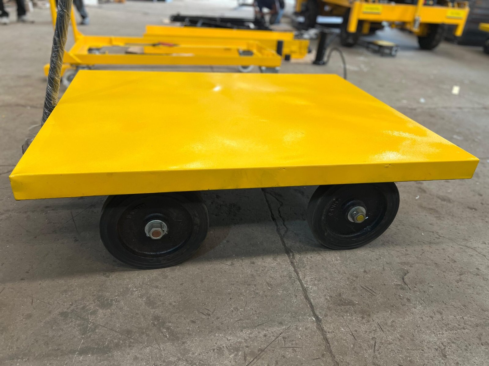 Four-Wheeled Platform Trolley – Skega